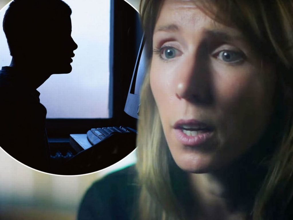 Hunting the Paedophiles: Inside the National Crime Agency (2015) - DVDBay
